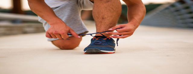 5 Cara Ikat Tali Sepatu Lari - Cause Virtual Run & Ride